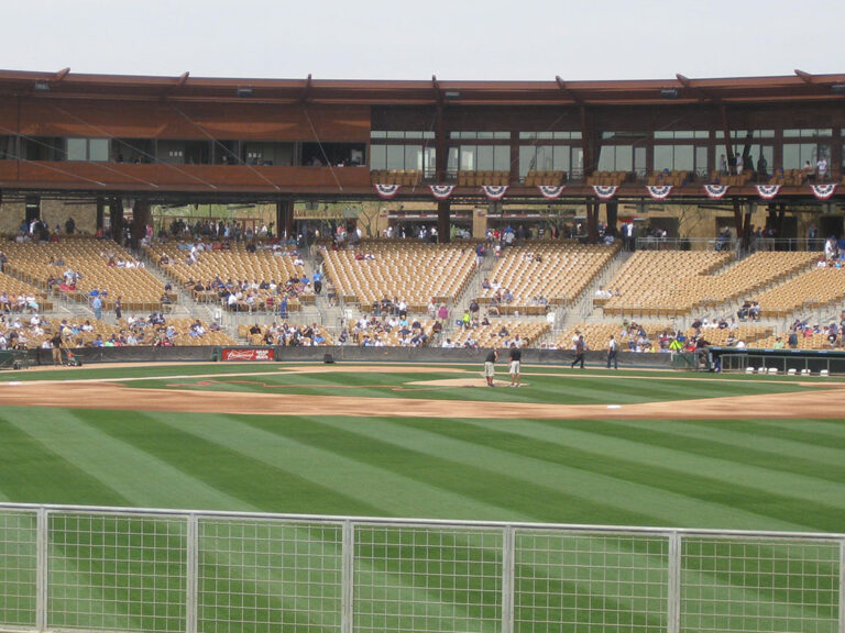 Spring training stadiums in Arizona: Ballpark rankings from 1 to 10 ...